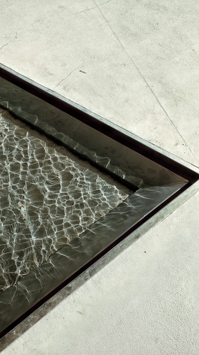 Signs of weathering on concrete surfaces & solutions